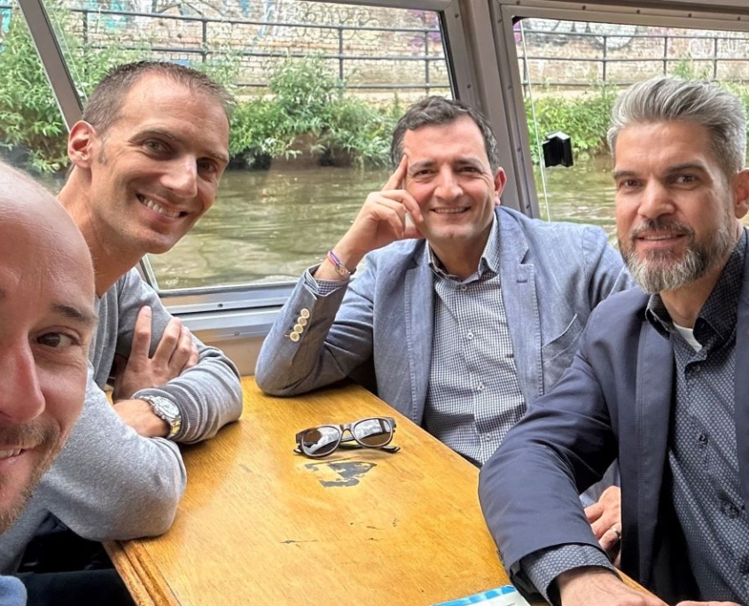 Leading Automotive Dealer Software | About ASE-GLOBAL